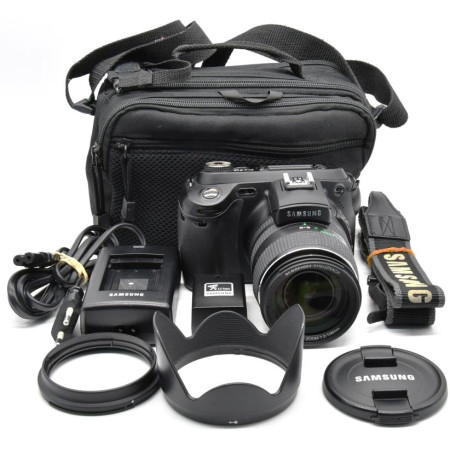 Samsung Pro 815 - Cámara Bridge 8MP - 3.5 pulgadas LCD y 15x Zoom Óptico+
