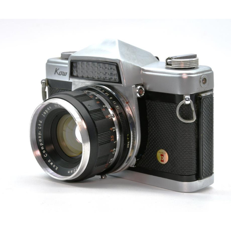 Kowa Model E con objetivo 50mm F2 Réflex analógica